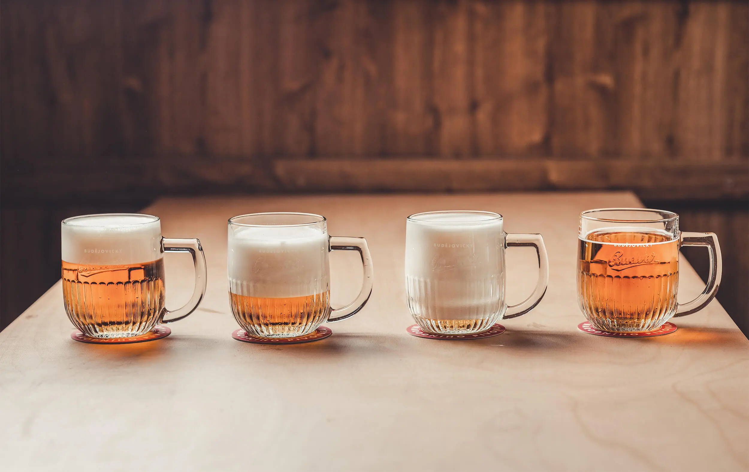 DRUHY ČEPOVÁNÍ PIVA: Naučte se poznat správný šnyt nebo čochtan ...