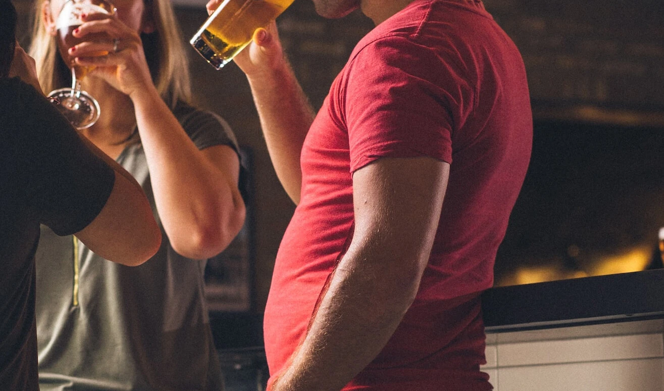 Pivní břicho: Co ho způsobuje? | Budějovický Budvar