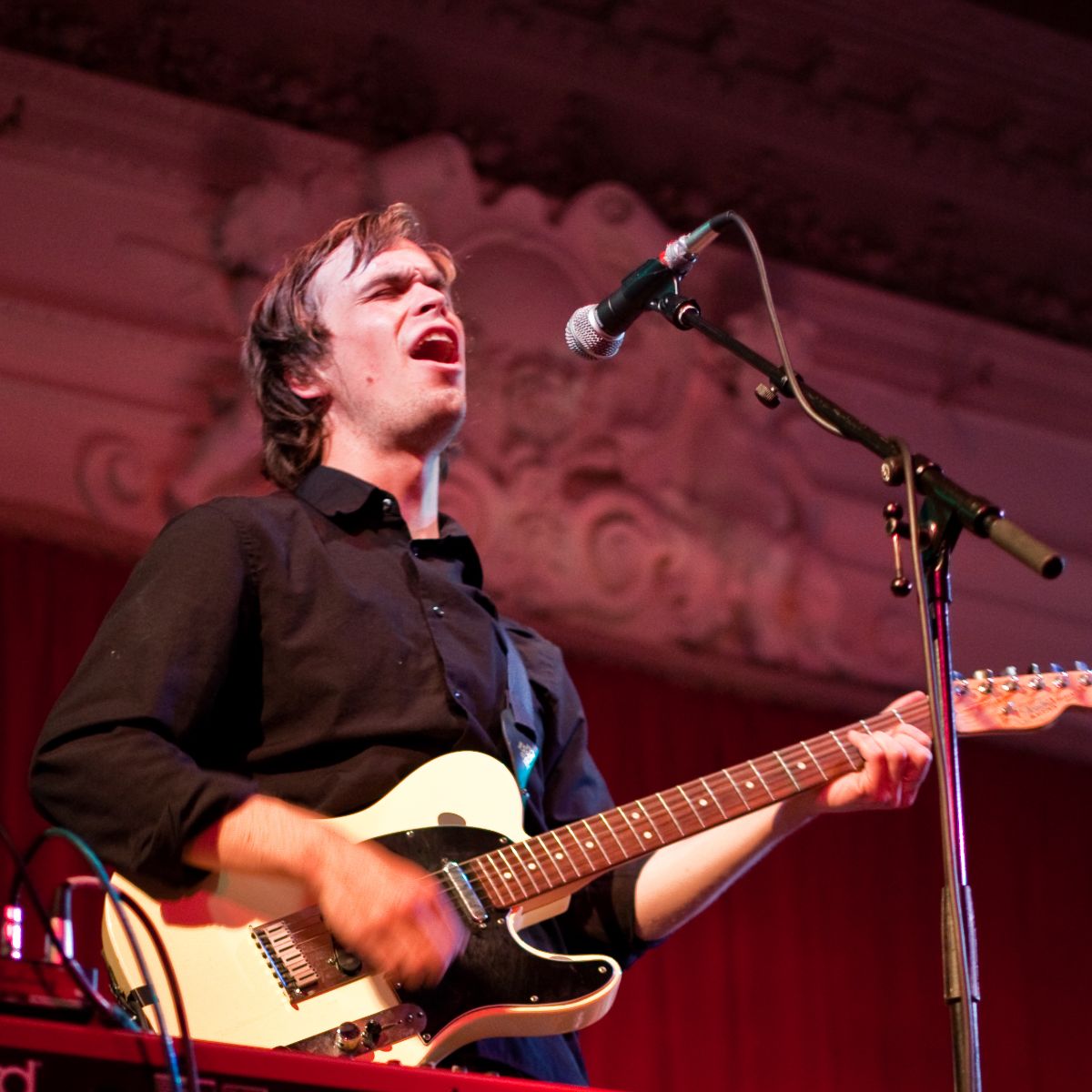 Peter Broderick - Concert Reviews | LiveRate