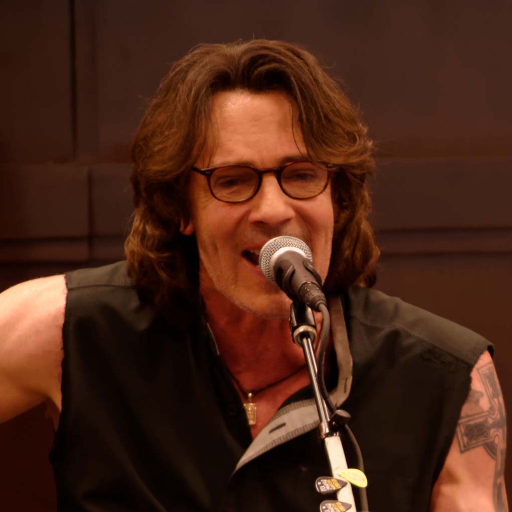 Rick Springfield - Concert Reviews | LiveRate