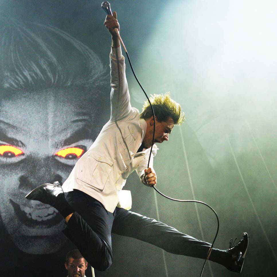 The Hives - Concert Reviews | LiveRate