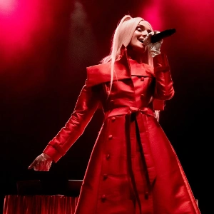 Poppy - Live Tour & Concert Review Consensus | LiveRate