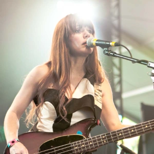 Jenny Lewis - Live Tour & Concert Review Consensus | LiveRate