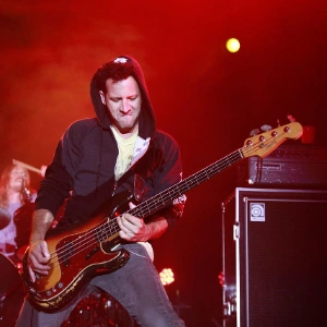 Hoobastank - Live Tour & Concert Review Consensus | LiveRate