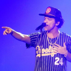 Bruno Mars - Live Tour & Concert Review Consensus | LiveRate