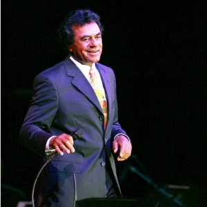Johnny Mathis - Live Tour & Concert Review Consensus | LiveRate