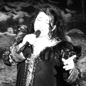 Kate Bush - Live Tour & Concert Review Consensus | LiveRate