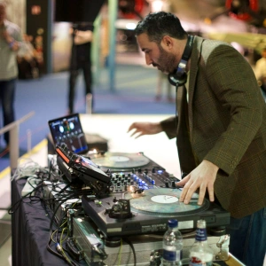 DJ Yoda - Concert Reviews | LiveRate