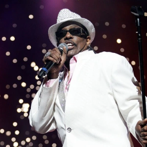 Charlie Wilson - Live Tour & Concert Review Consensus | LiveRate
