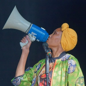 Imany - Live Tour & Concert Review Consensus | LiveRate