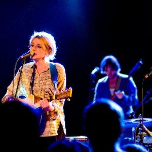 El Perro Del Mar - Live Tour & Concert Review Consensus | LiveRate