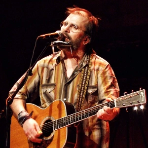 Steve Earle - Live Tour & Concert Review Consensus | LiveRate