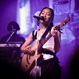 Griff - Concert Reviews | LiveRate