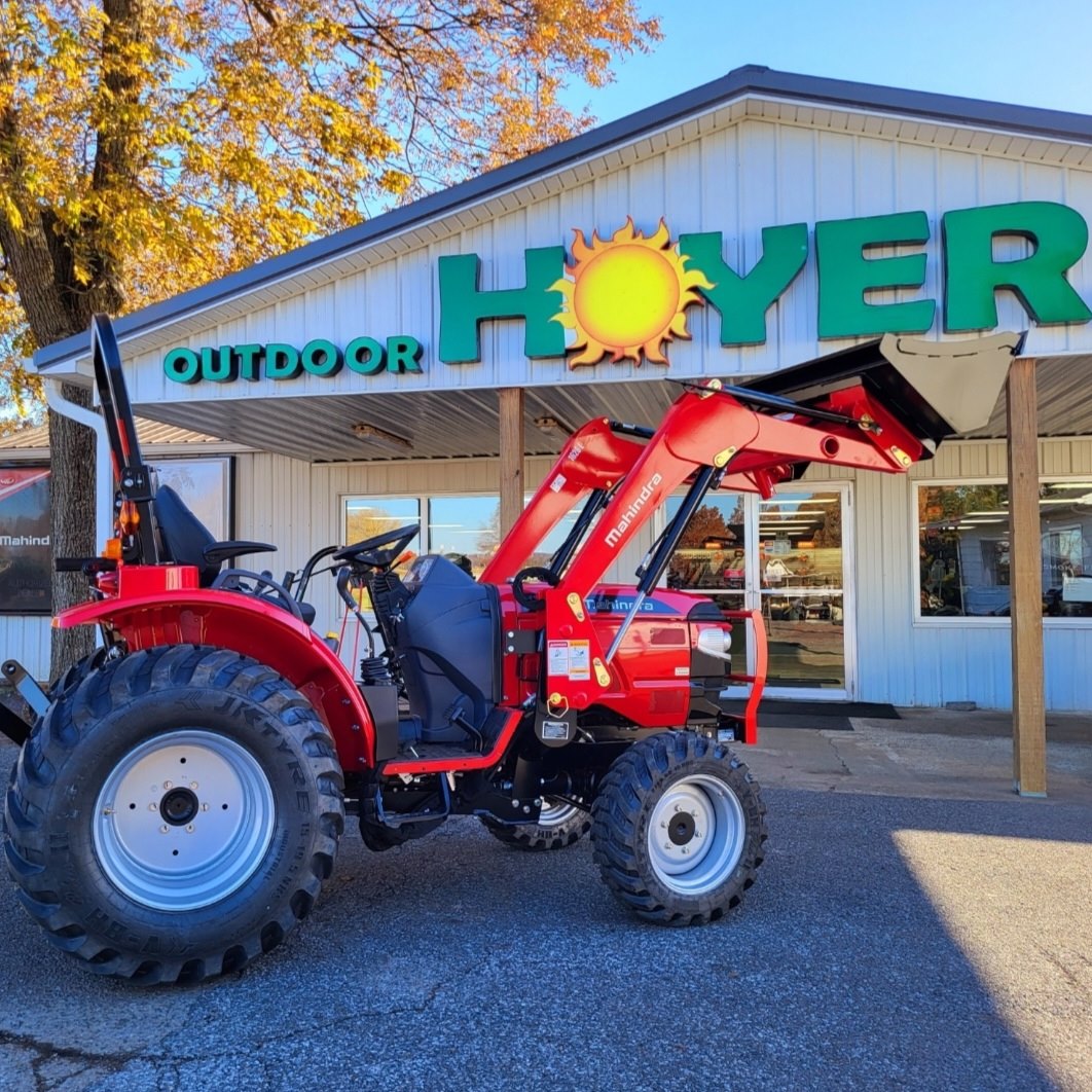 Mahindra 1626 Shuttle 26hp Compact Tractor w/Loader | Brookport, IL ...