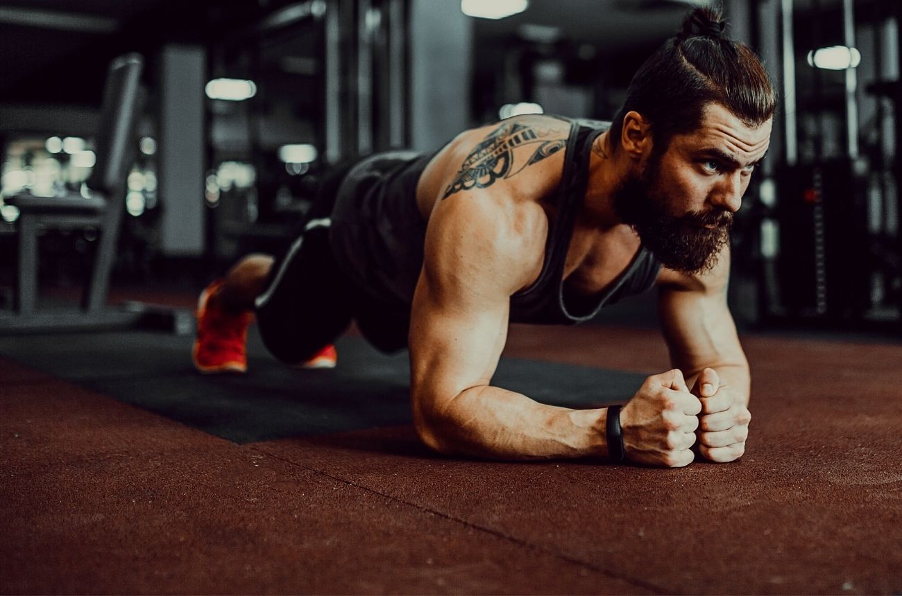 How to Do Plank for Beginners: Types & Benefits | cult.fit