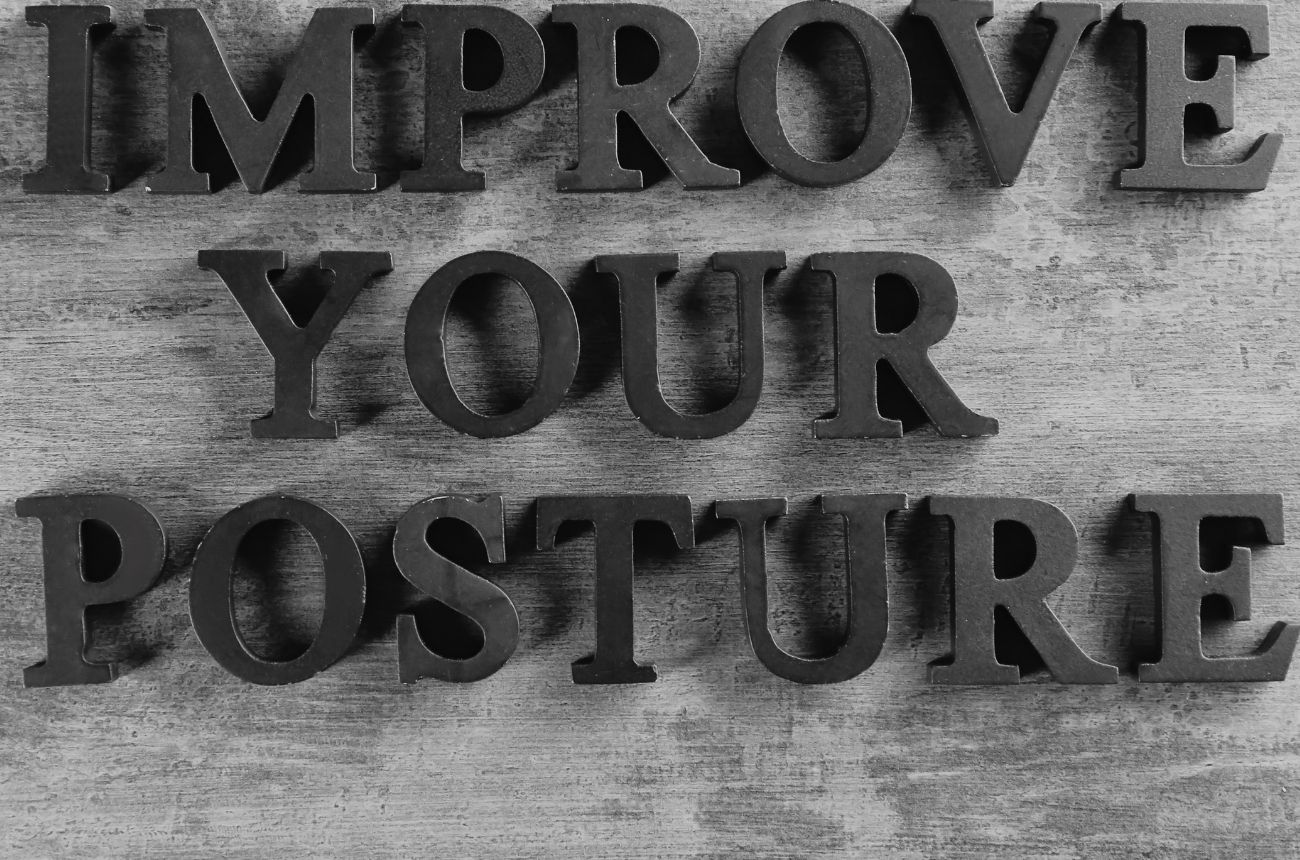 How to Improve Posture: 5 Tips to Improve Body Posture | cult.fit