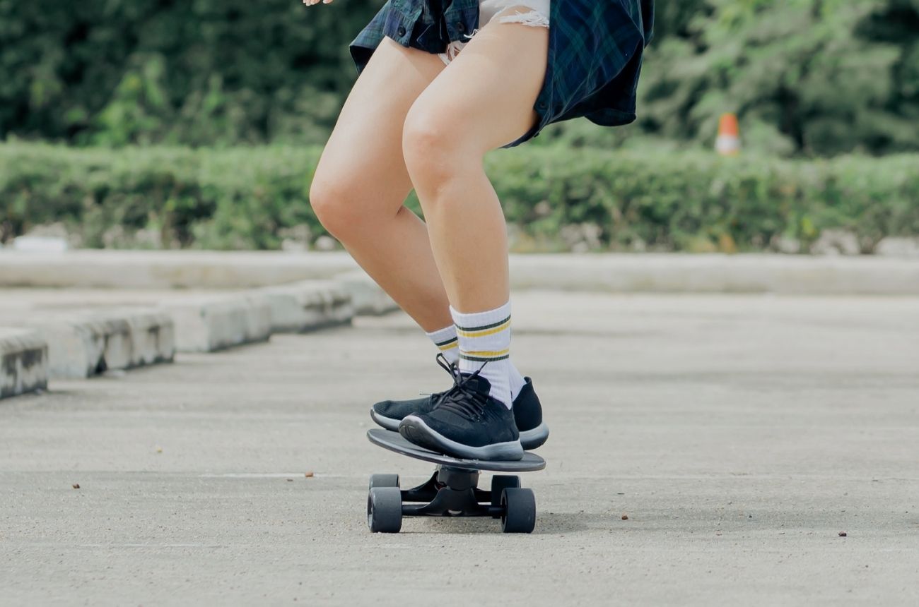 Skaters exercise Meaning: How to do, Benefits, Alternative, Technique