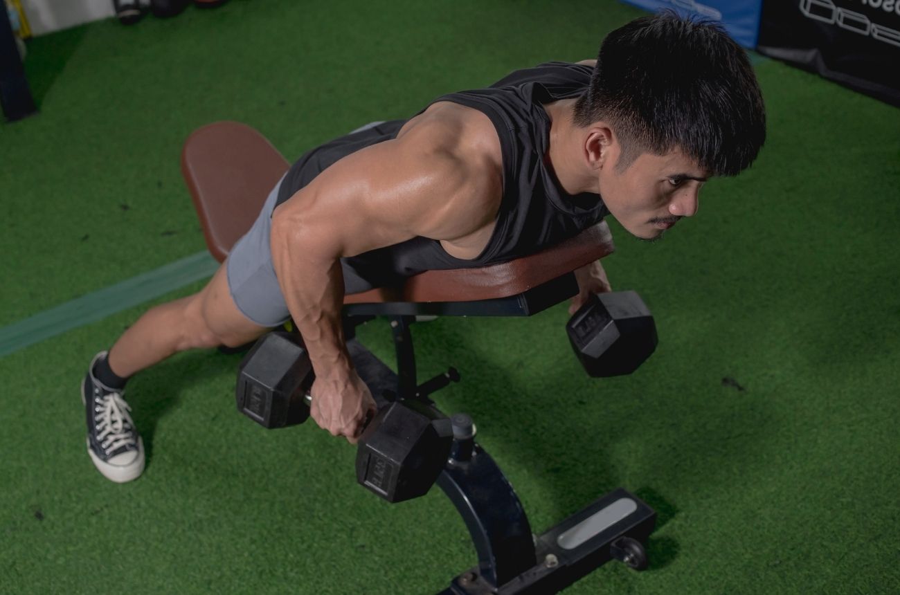 How To Do Chest Dumbbell Supported Row: Meaning, Alternative, Benefits ...