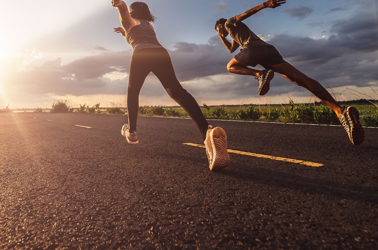 A Beginner's Guide to Sprinting Exercise: Variations, Benefits & More ...