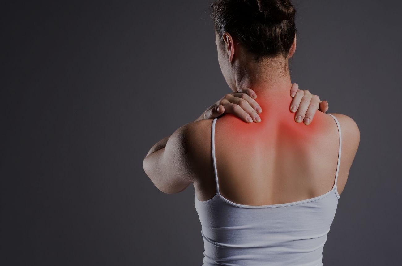 Cervical Pain - Neck Pain: Symptoms, Causes & Treatment | cult.fit