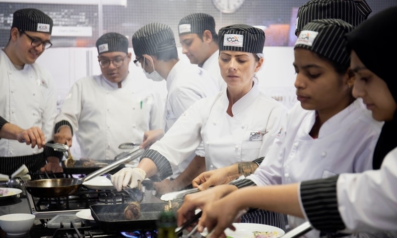 8 Basic Cooking Skills Every Budding Chef Must Know | Basic Cooking ...