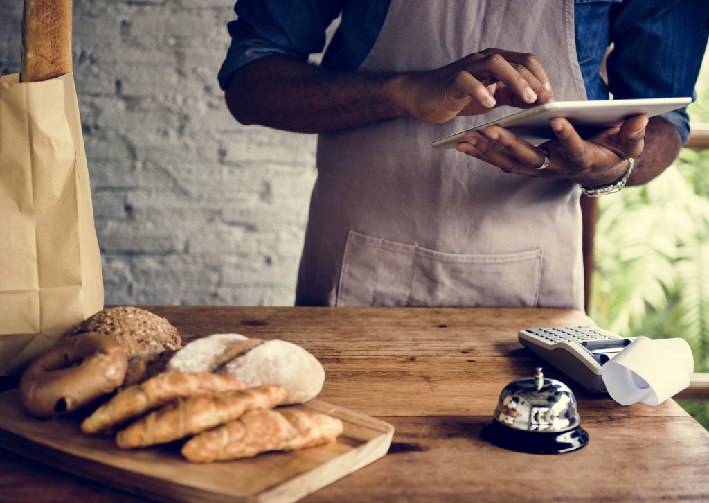 How To Start A Baking Business From Home | Home Bakers in Dubai | ICCA ...