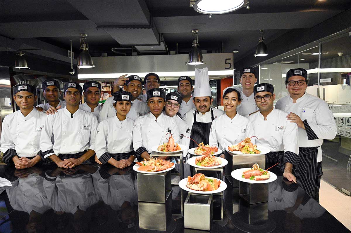 Yes Chef!! – Taking Yourself To The Top Of The Kitchen Brigade
