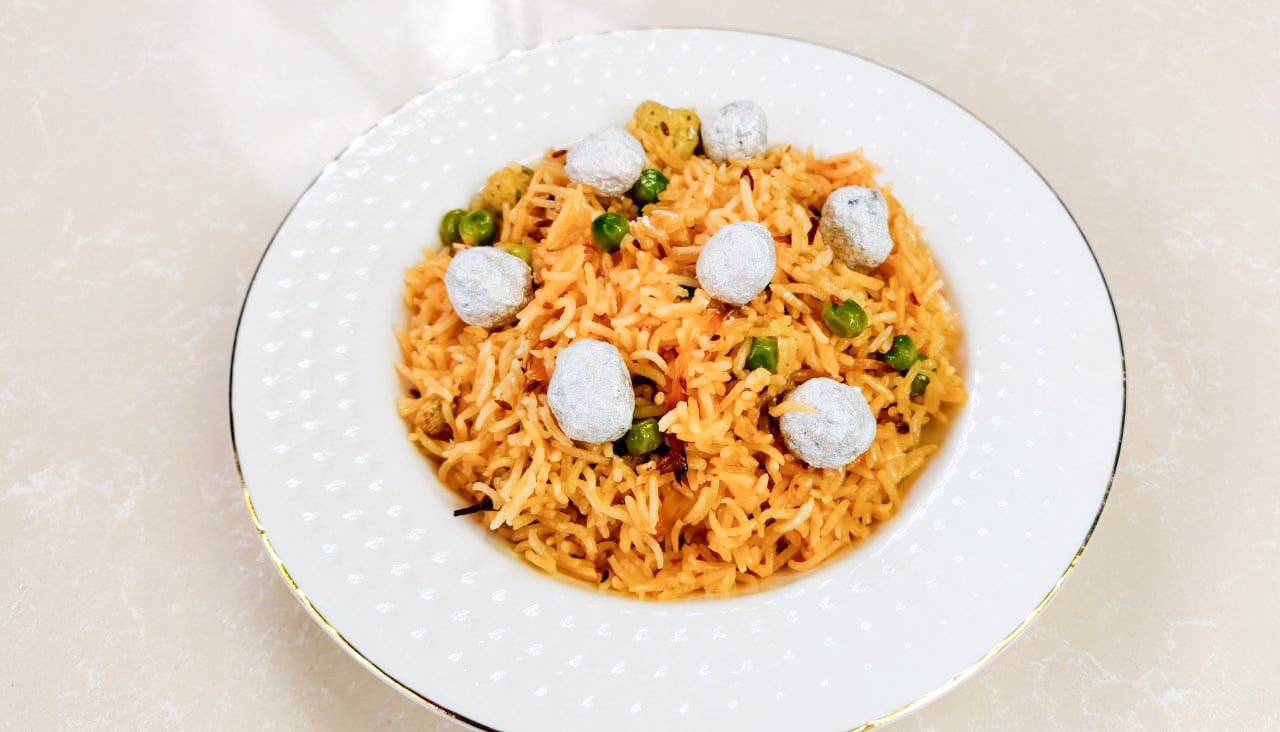 Moti Pulao Recipe | Fragrant Rice Preparation Served with Meatball Pearls