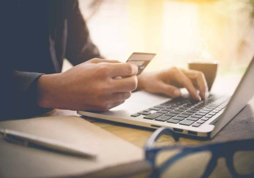 PRK Surgery Cost in Chicago 2023 | Kraff Eye Institute