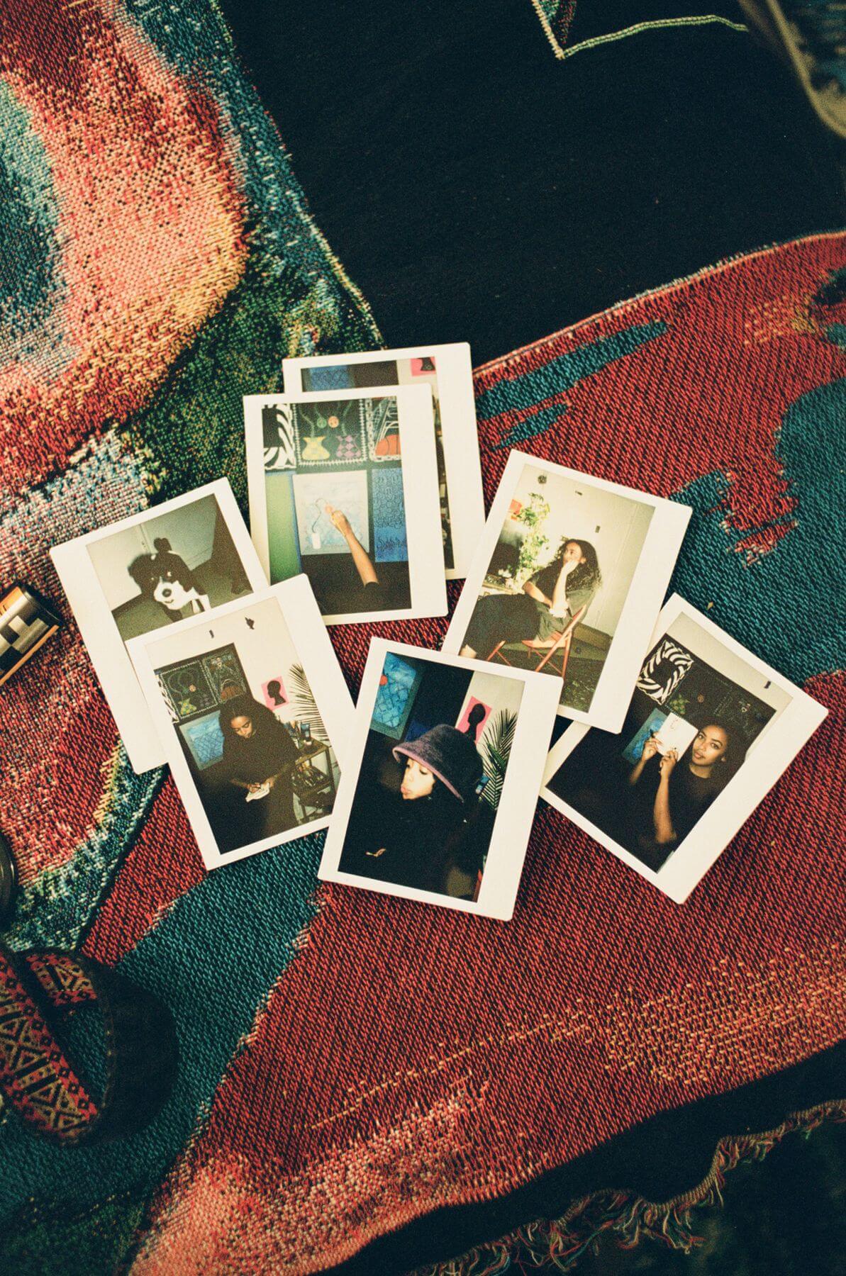 Theorien aus der vierten Dimension mit Künstlerin und Illustratorin ...