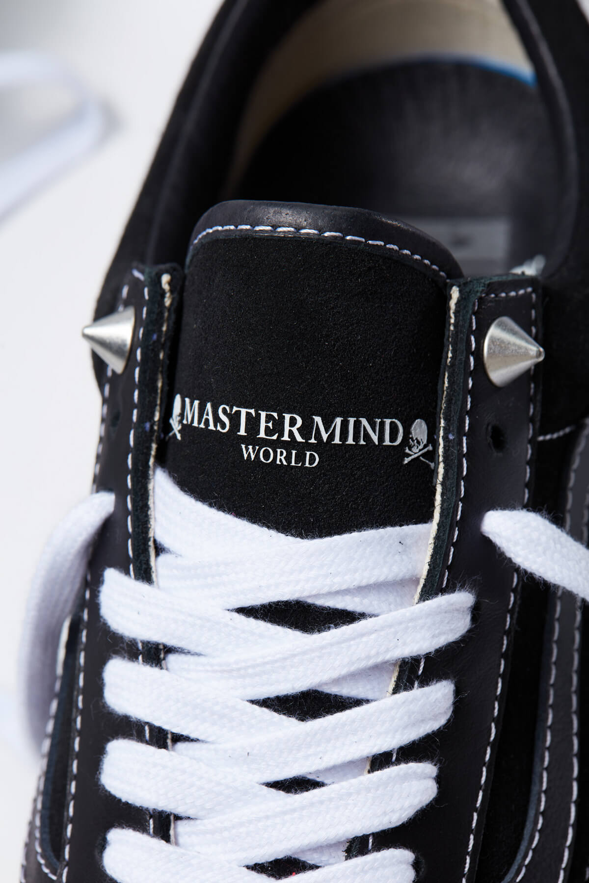Vans Vault x MASTERMIND WORLD feat. Sk8-Hi Bolt, Old Skool Bolt, Sk8-Hi ...