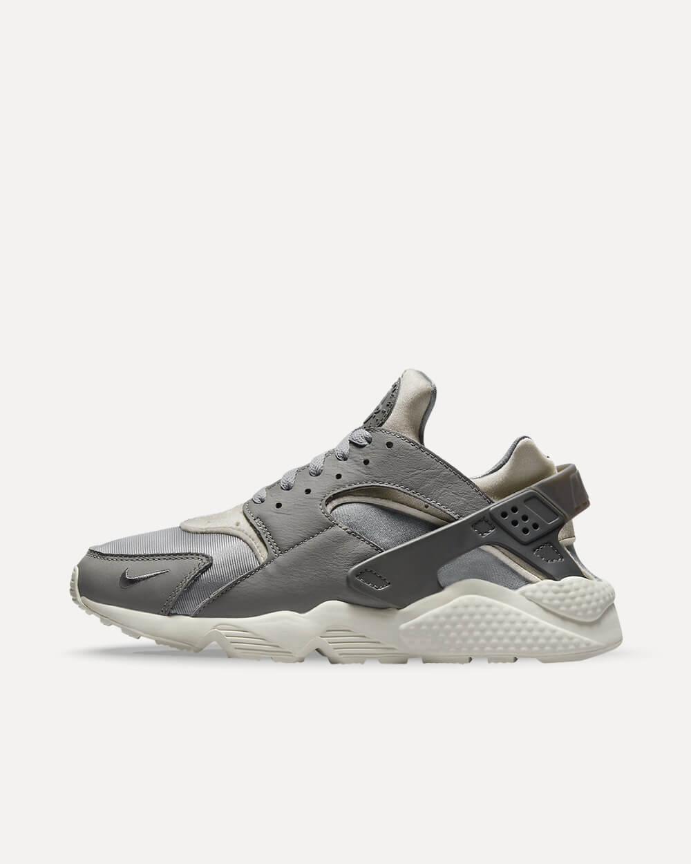 Nike Air Huarache "Light Smoke Grey" - FB8988-001 - Release | sneaker.de