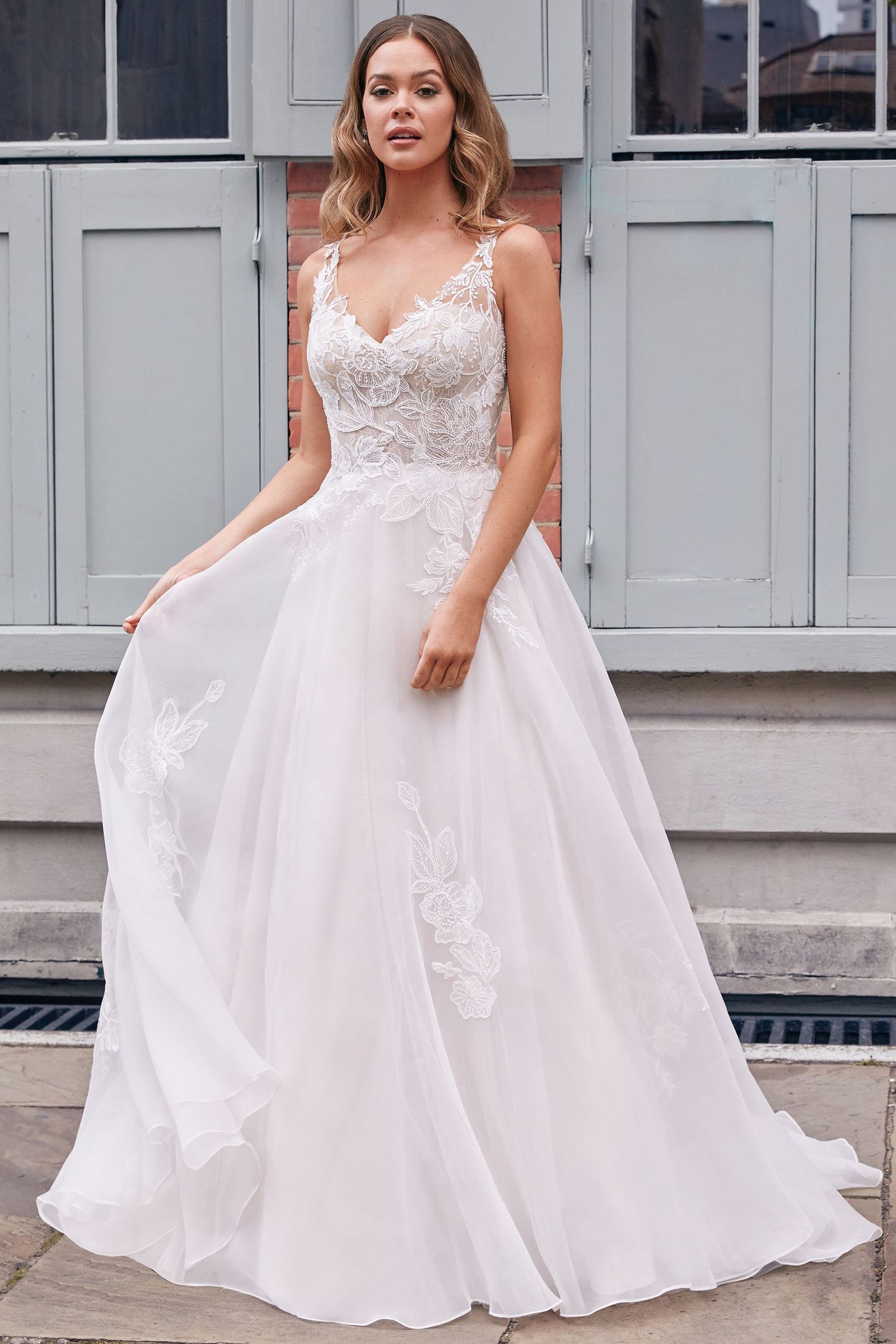 Adore | Reading Bridal Outlet Cincinnati