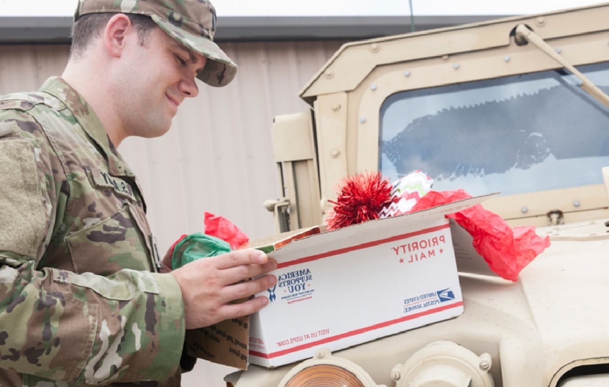 How To Send Letters To Soldiers Overseas | DakotaPost