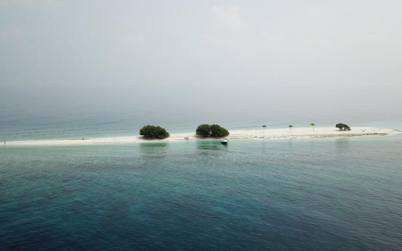 Travel Ukulhas