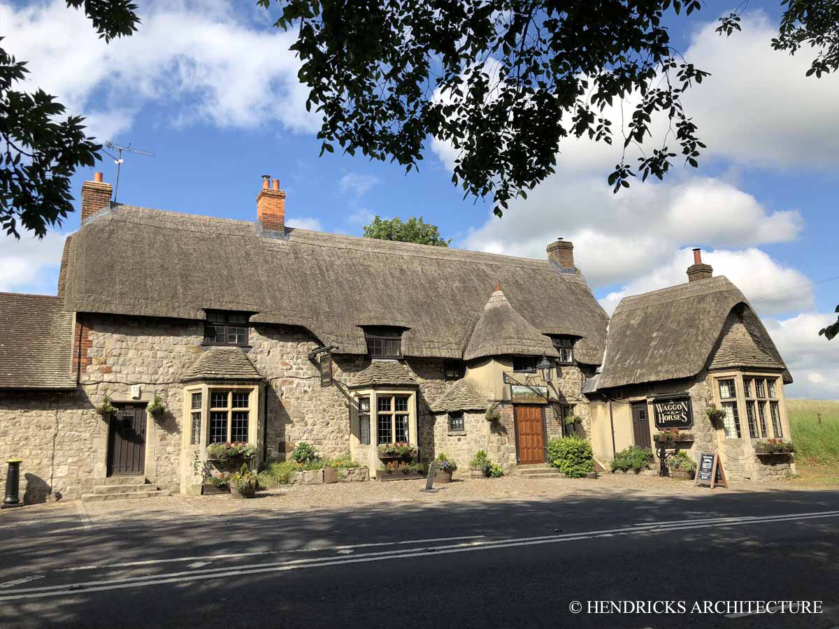 Thatch Roofing Today – Mountain Architects – Hendricks Architecture