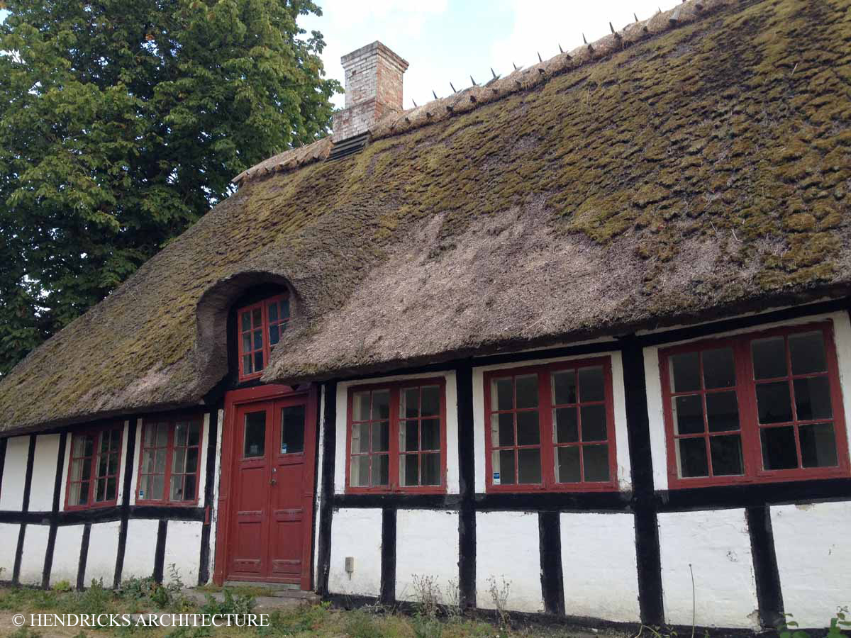 A History of Thatch Roofing – Mountain Architects – Hendricks Architecture