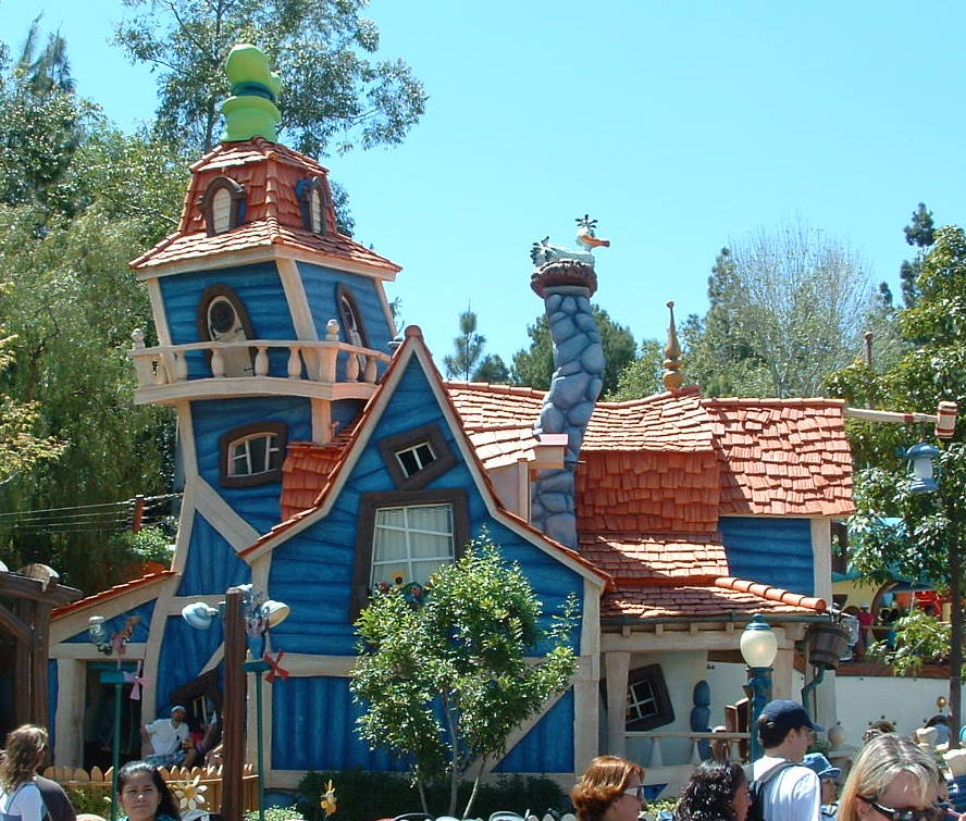 Fun Architecture: The Storybook Style in Disneyland – Mountain ...