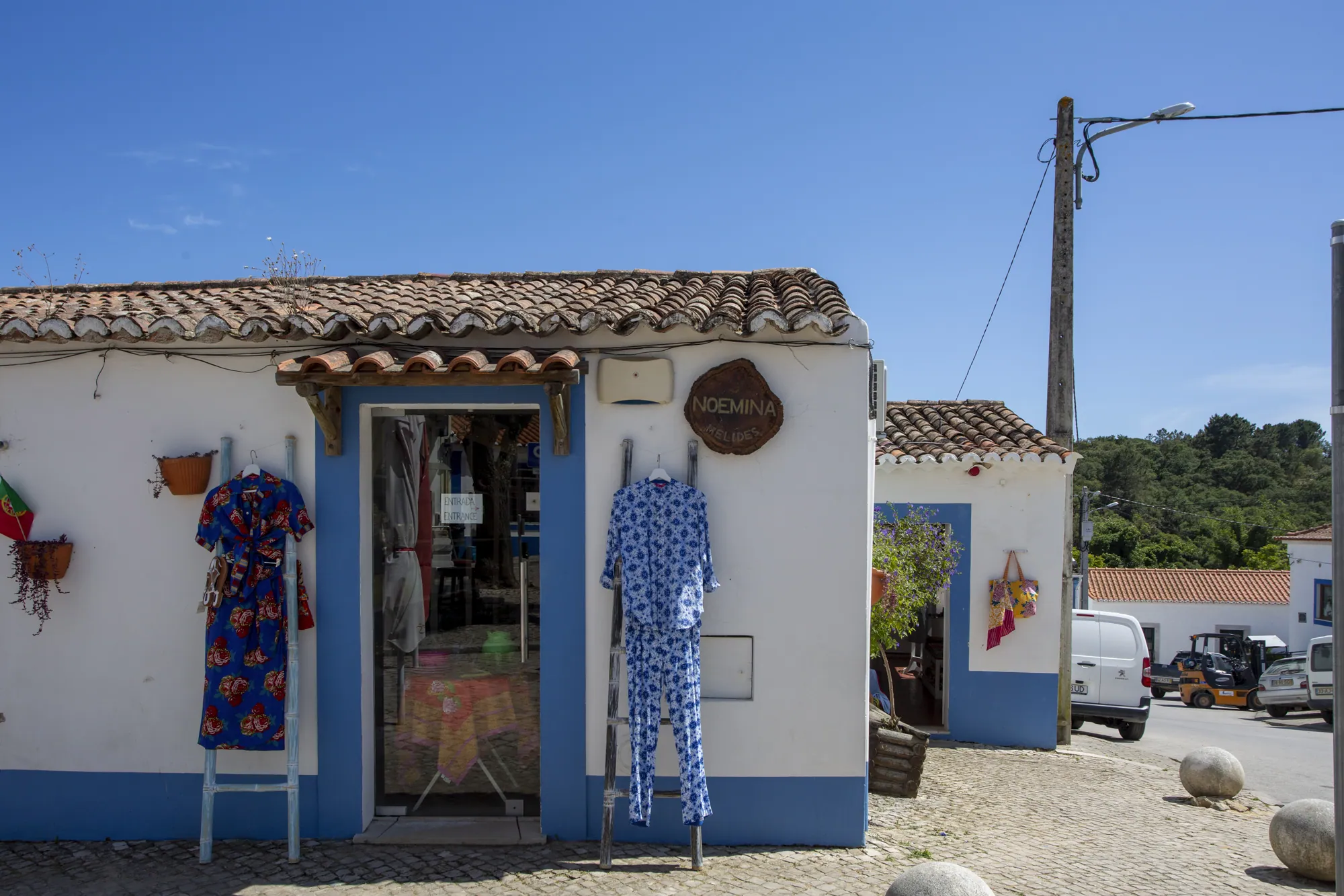 Vermelho Melides, Alentejo - Handpicked by JO&SO