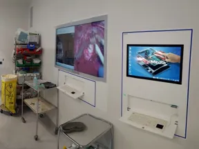 Centralize patient's data in hybrid operating rooms