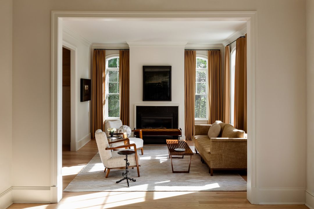 Bethesda Residence — Paul Corrie Interiors