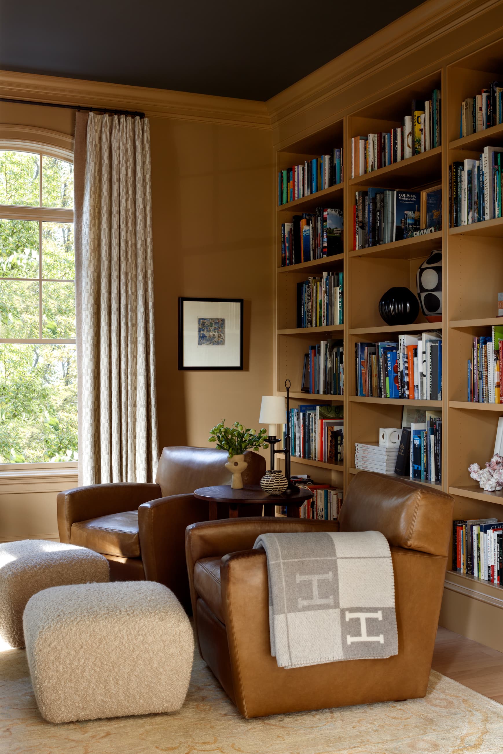 Bethesda Residence — Paul Corrie Interiors