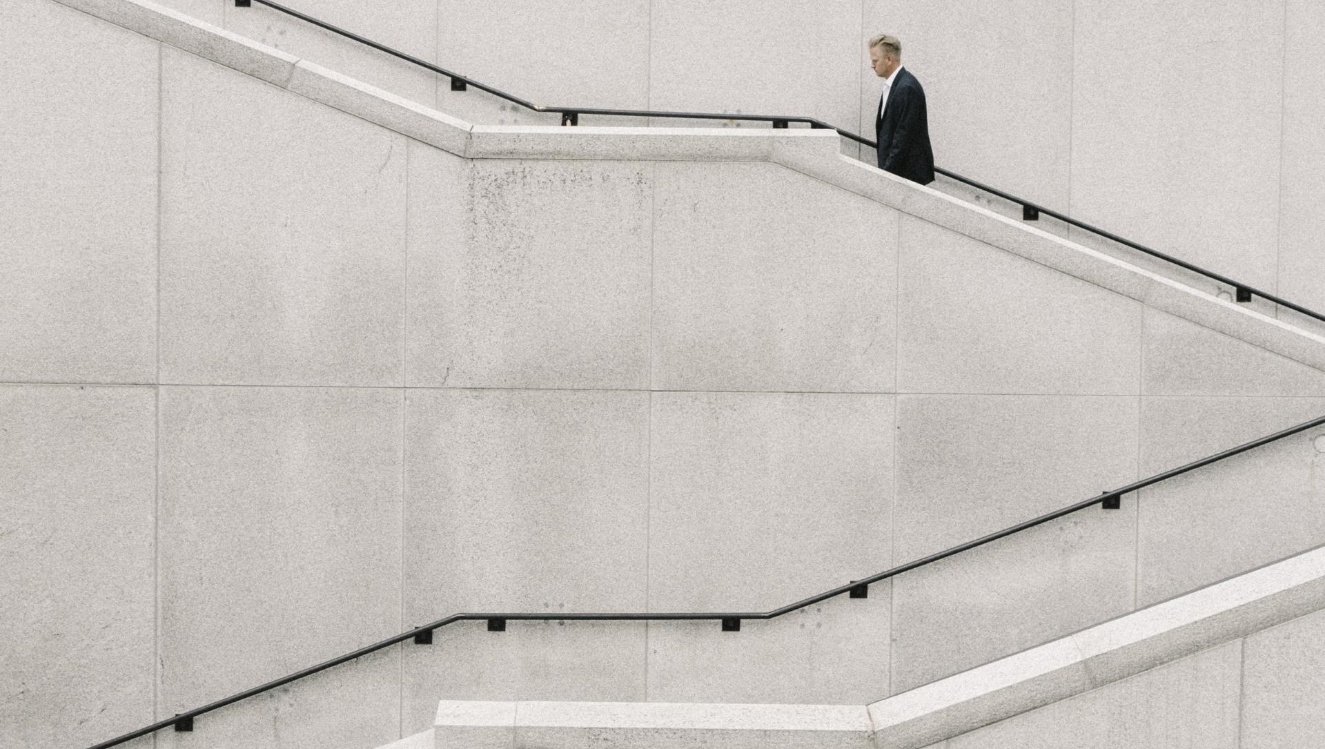 A guide to rules engines for IoT: Finite State Machines | Waylay Blog