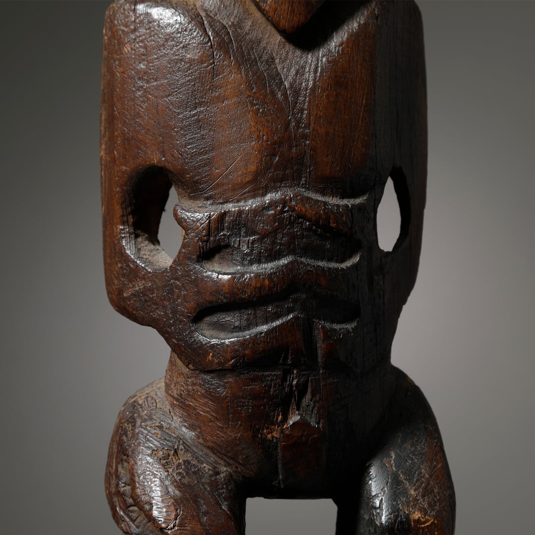 Jacaranda - Maori Gable Figure