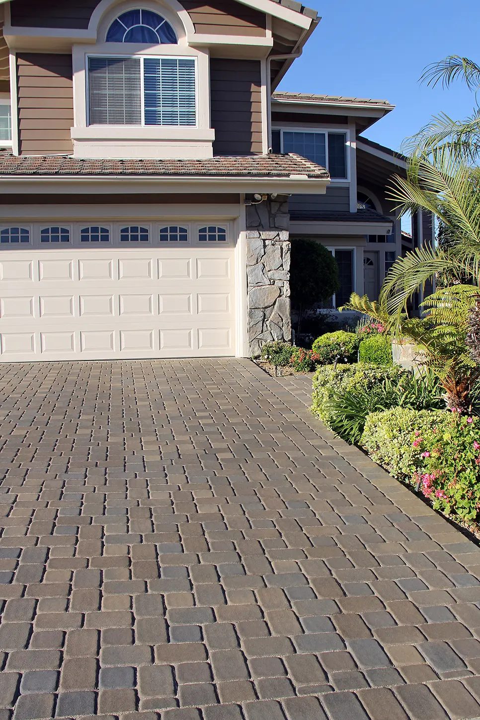 Antique Kobble Sq. & Rec.