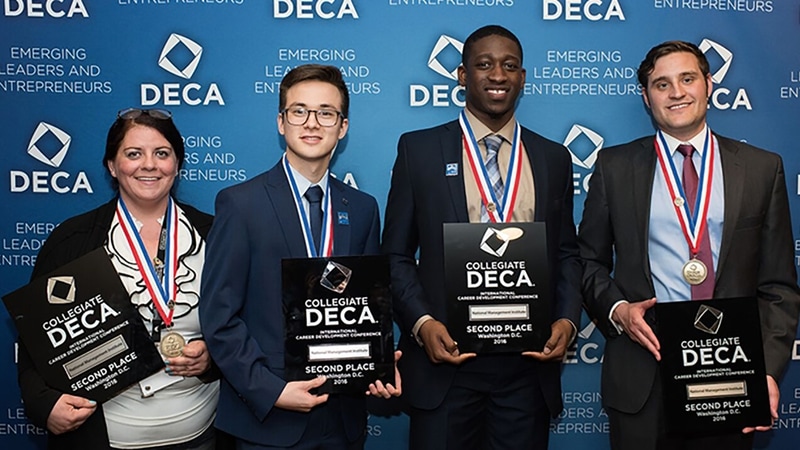 Collegiate DECA's 2017-2018 Recognition Award Winners | DECA Direct Online