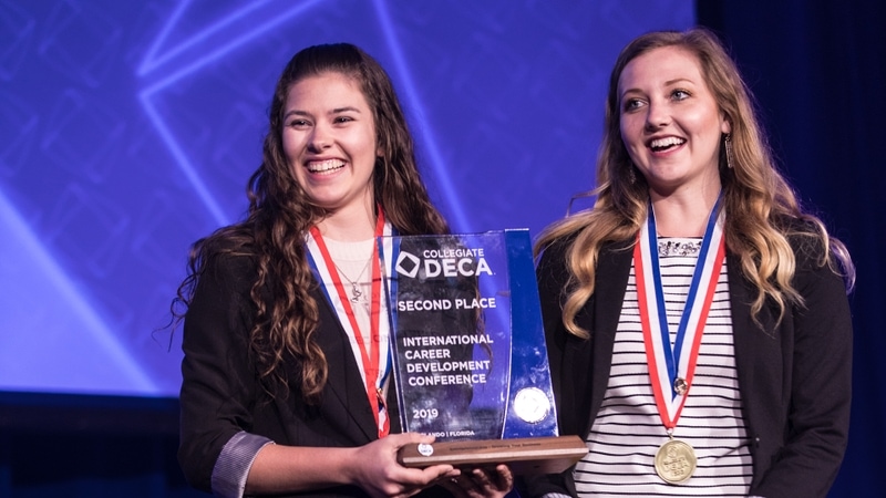 3 Steps to Win DECA Glass in Your Prepared Event | DECA Direct Online