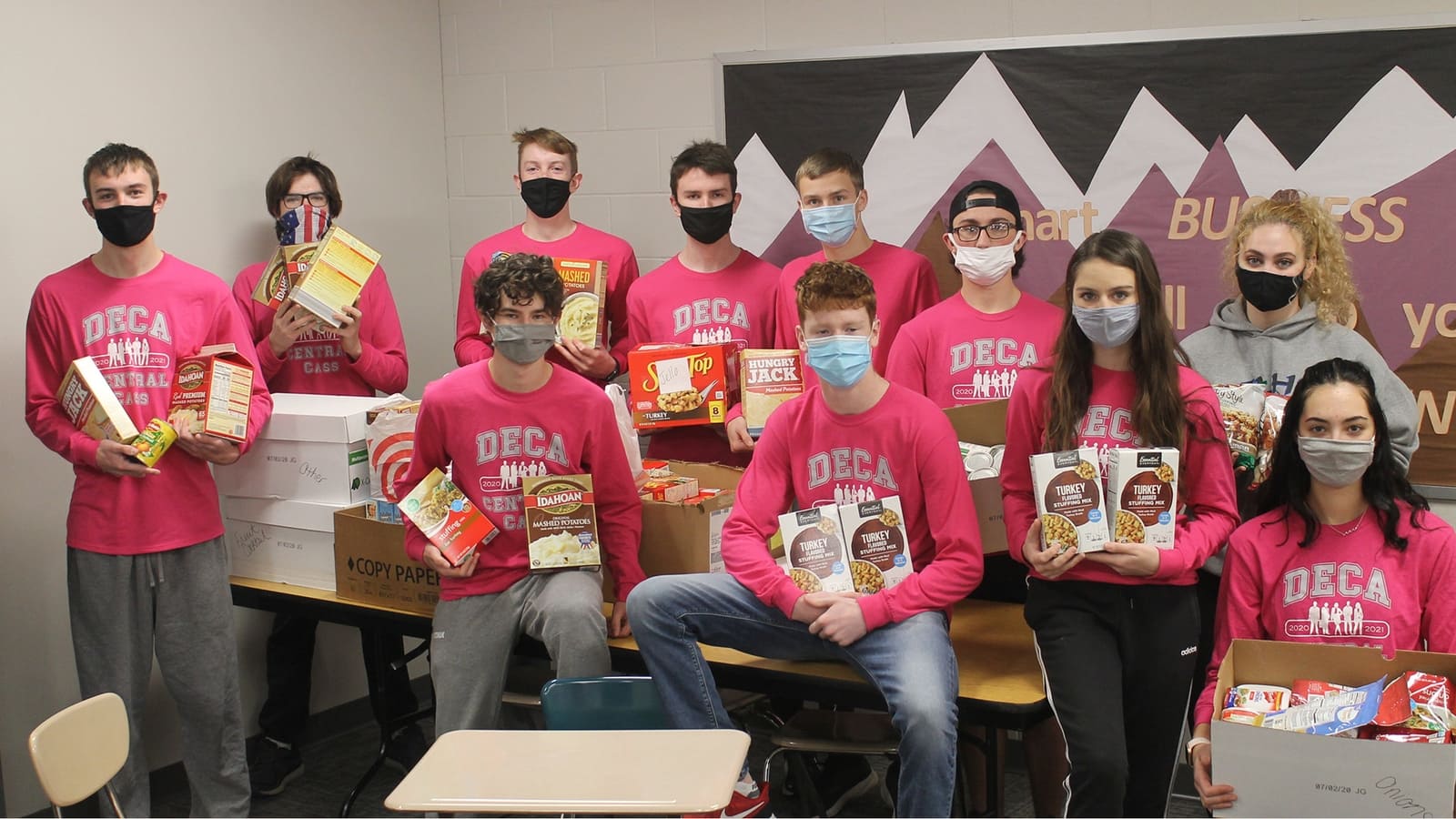 10 Ways to Put the Unity in Your CommUNITY Service Campaign | DECA ...