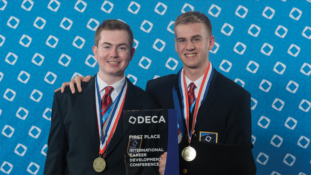 Earning DECA Glass: Prepared Events | DECA Direct Online