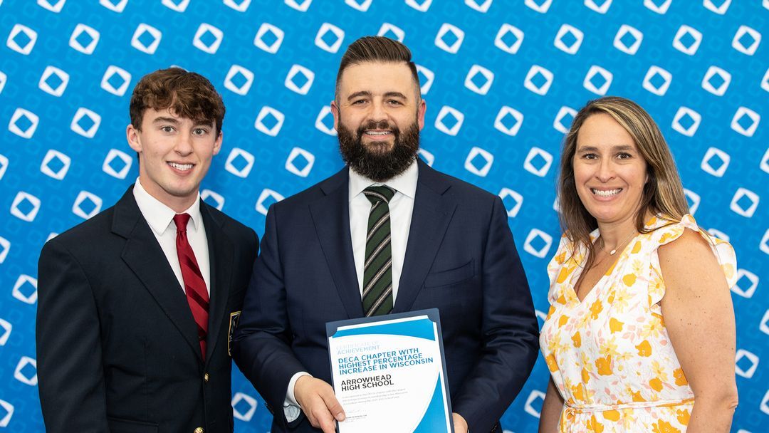 DECA Honors 2021-2022 Top Leaders, Advisors, Chapters and Associations ...